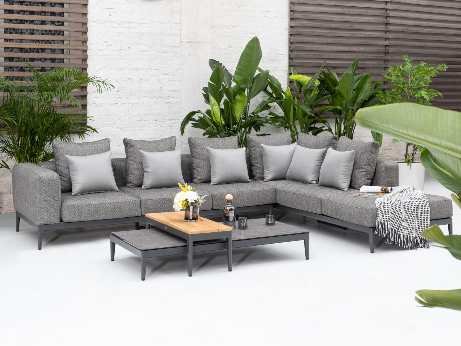 Luxury Outdoor Furniture | Sunlongarden