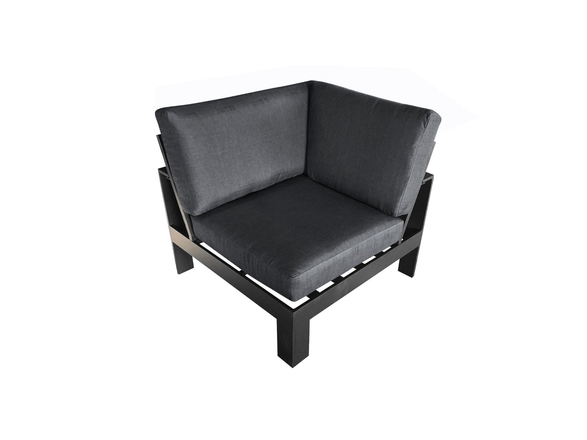 Manly Corner Seat | Sunlongarden